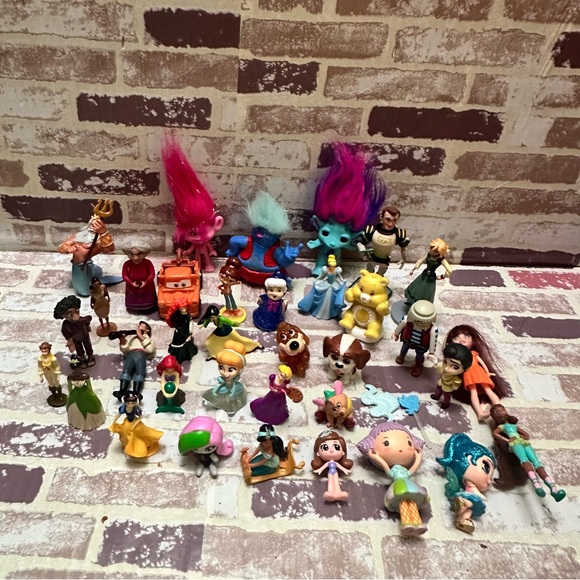 Disney | Toys | Disney Cake Toppers Lot Colorful Action Figure Playset ...